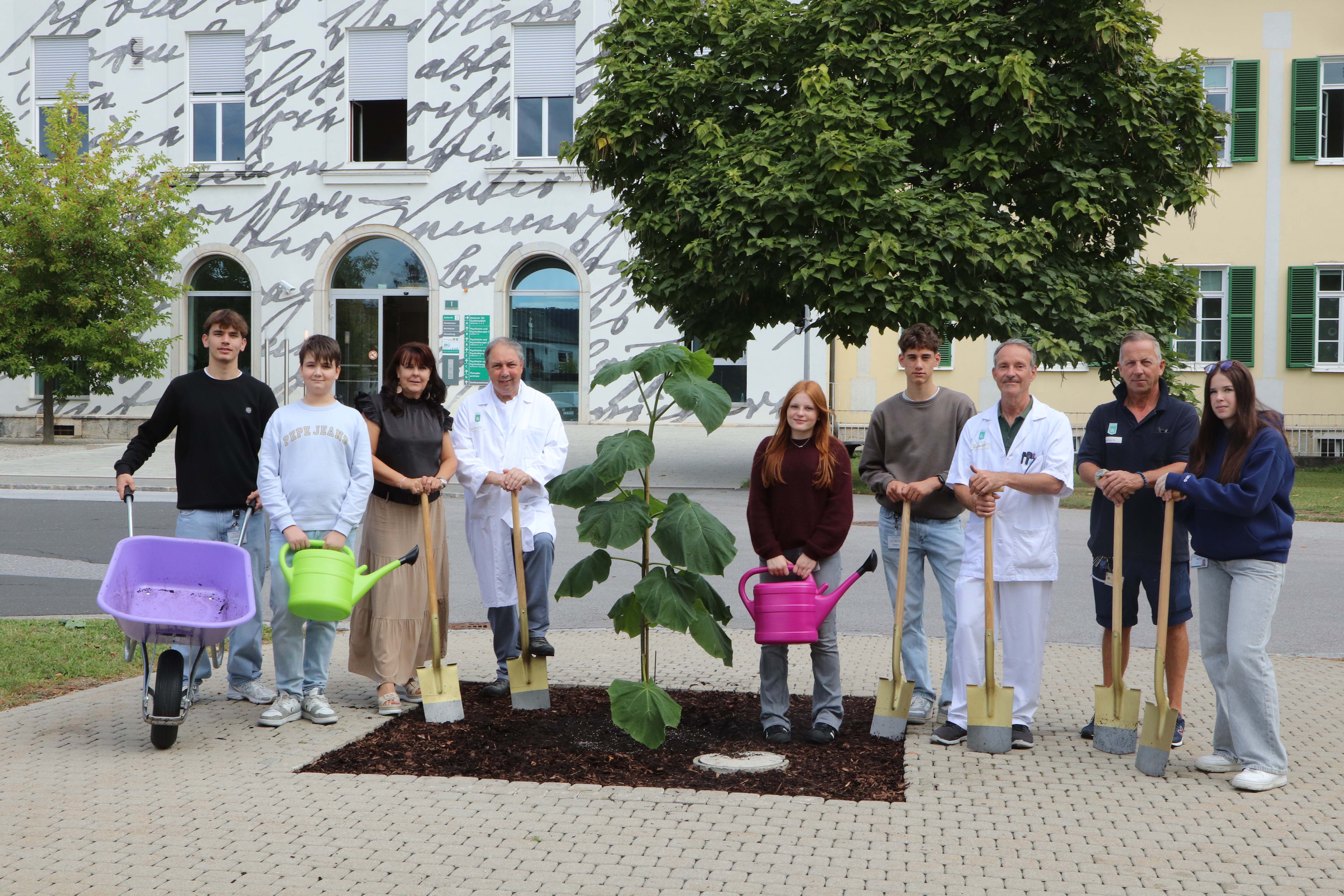 40 Jahre KAGes: 40 Bäume für die Zukunft - LKH Südweststeiermark